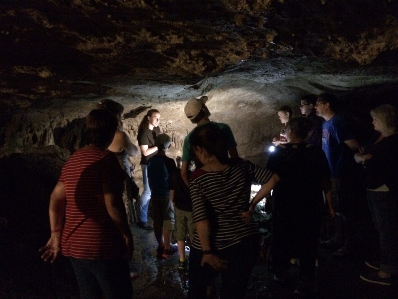 Tours - Cascade Caverns